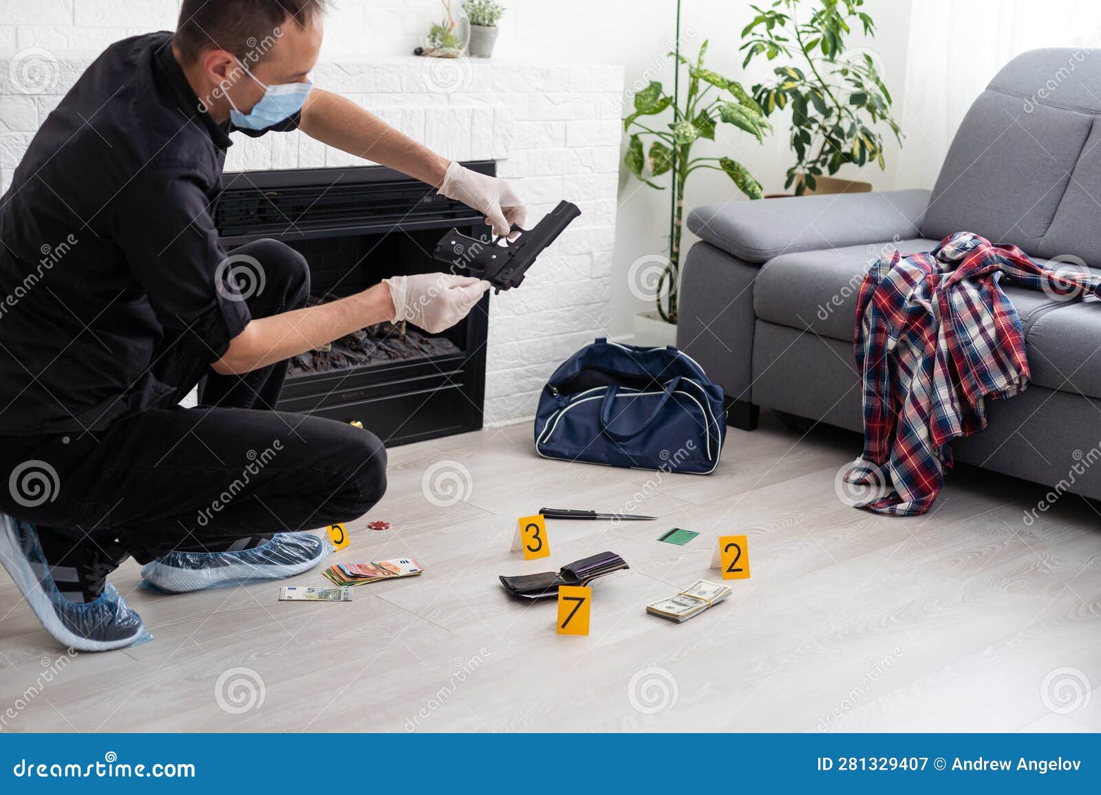 Crime Scene Investigation - Collecting Evidence Stock Image - Image of ...