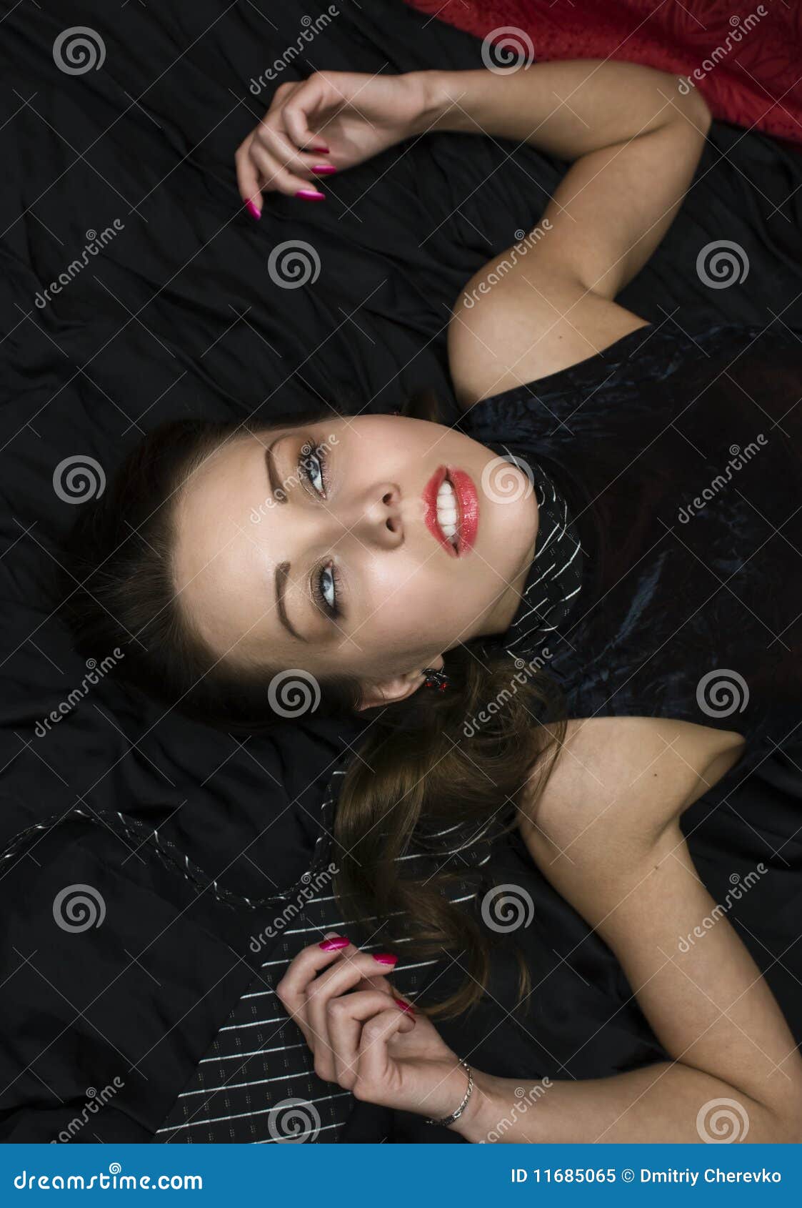 Crime Scene Investigation: Dead Woman Stock Image - Image of killing ... Crime Scene Investigation: Dead Woman Stock Image - Image of killing ...