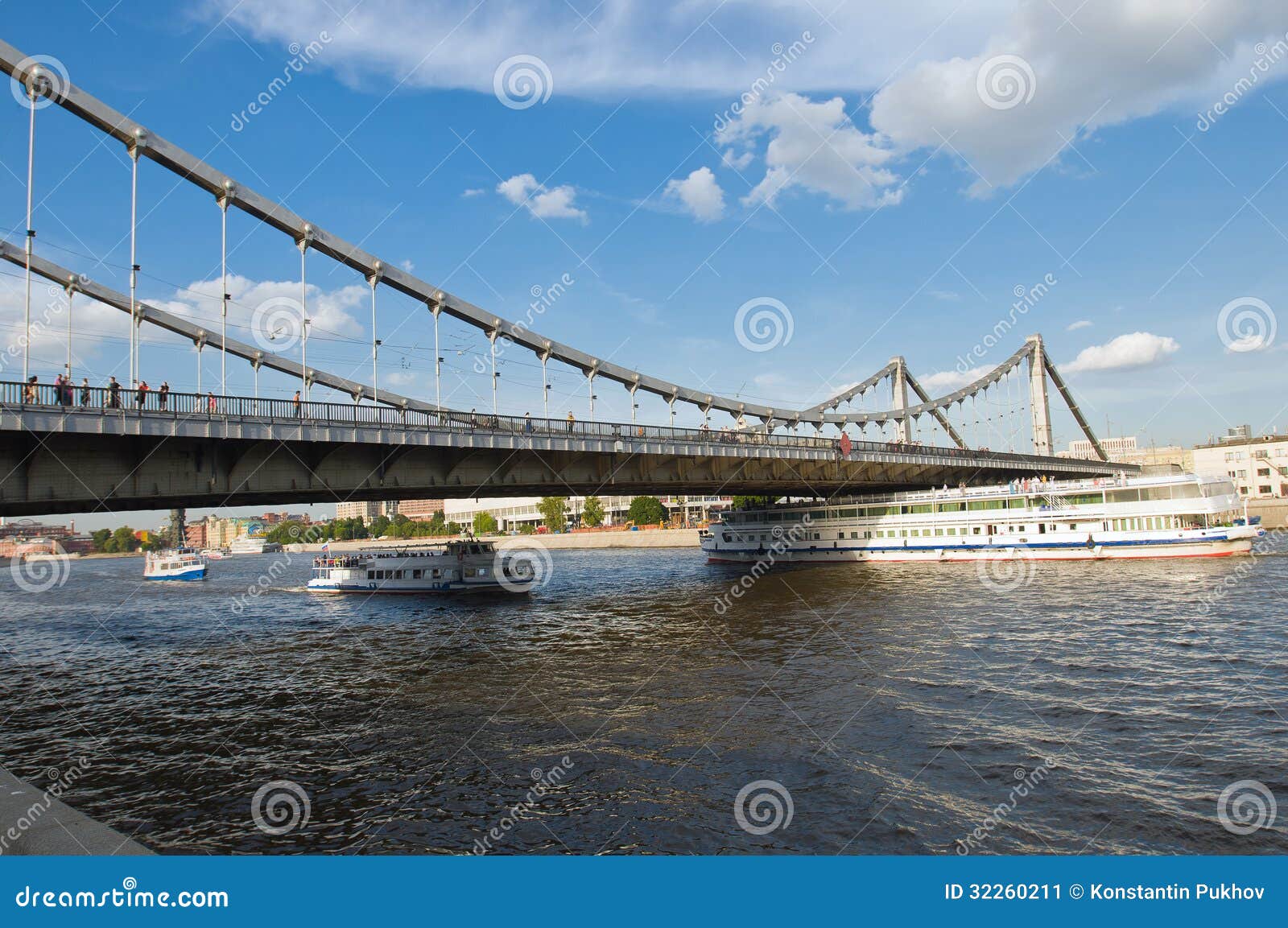 Crimean bridge in Moscow stock image. Image of downtown - 32260211