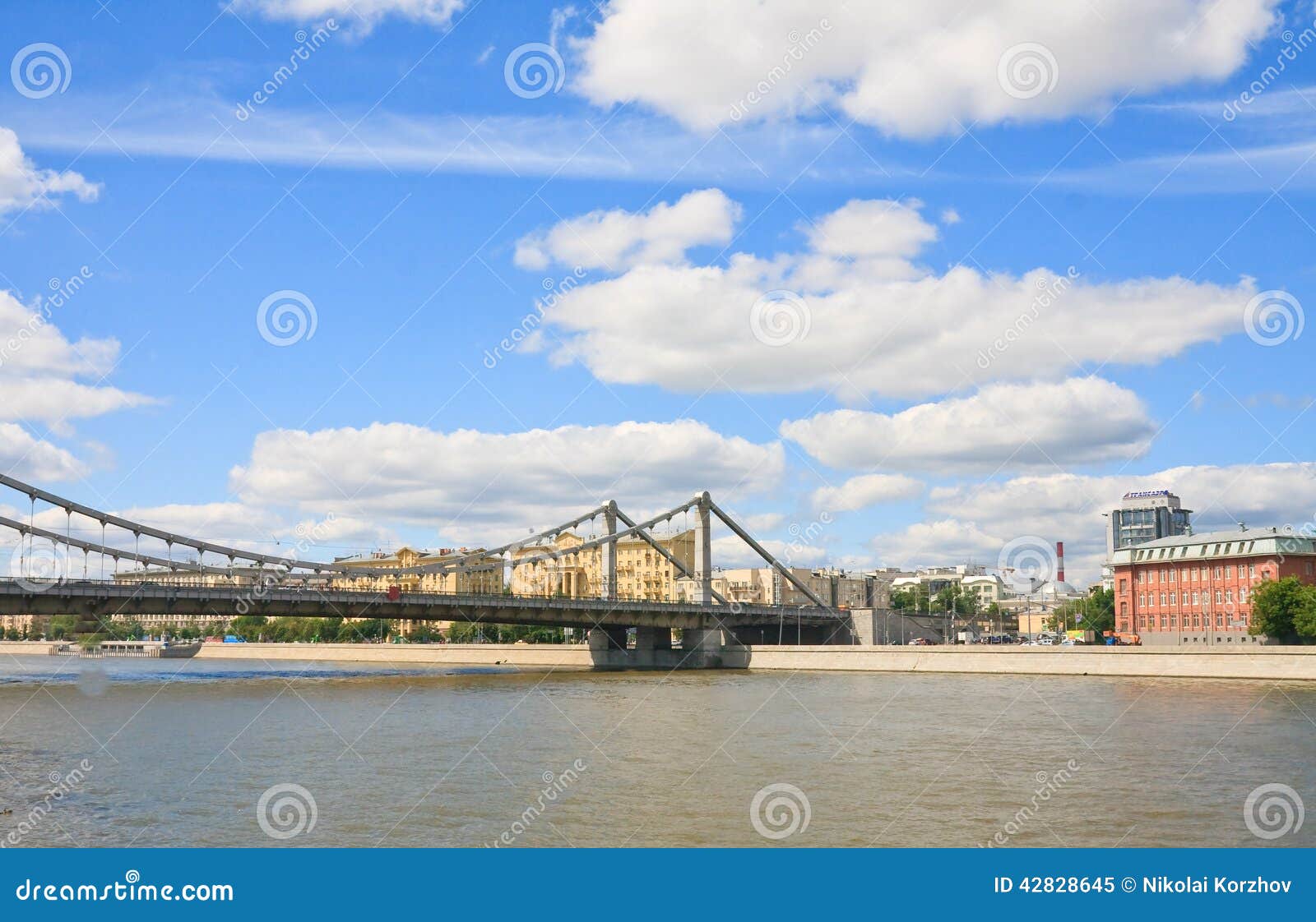Crimean Bridge, Moscow stock image. Image of moscow, river - 42828645