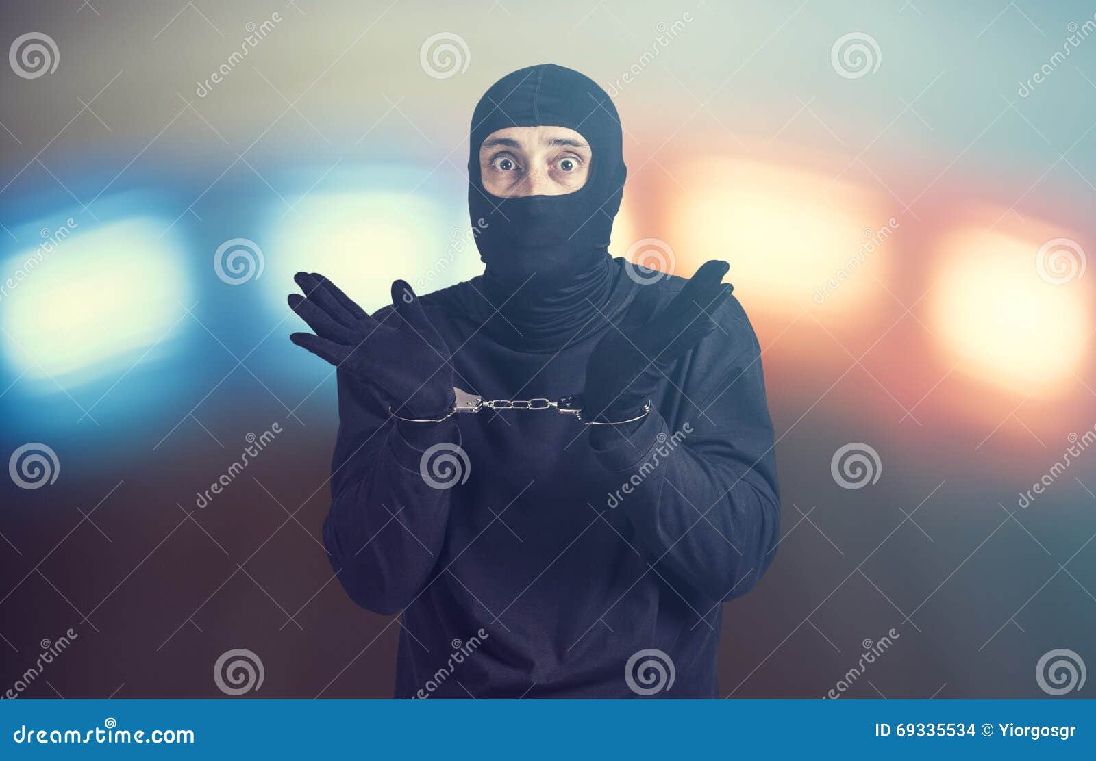 Criminal arrestado foto de archivo. Imagen de extremismo - 69335534