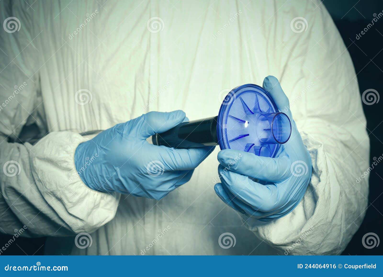CSI - Technician Packing Special Micro Particles Filter with Potential ...