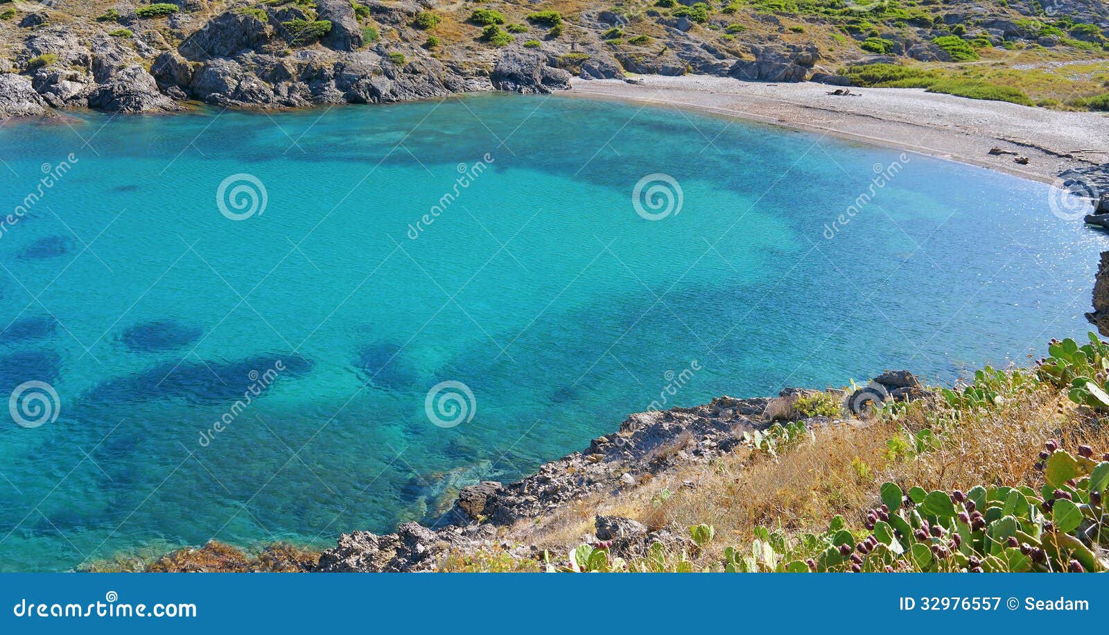 Crique De L'Espagne Costa Brava Image stock - Image du port, tranquille ...