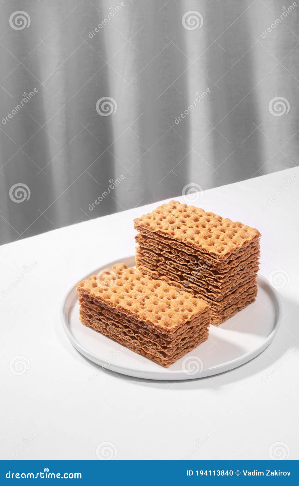 Crispbread on a White Plate, Isometric Creative Minimalism Concept ...