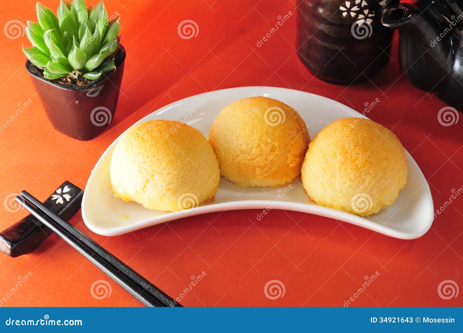Crispy bun stock image. Image of food, crispy, style - 34921643