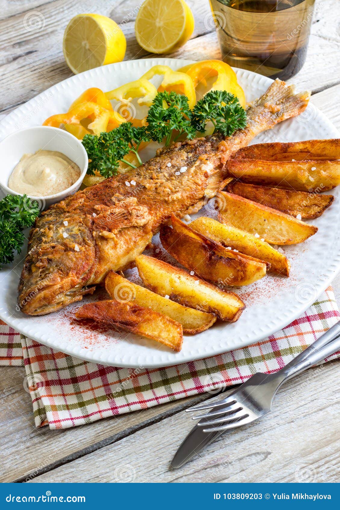 Crispy Fish with Potatoes Chips Stock Image - Image of tasty, fresh ...