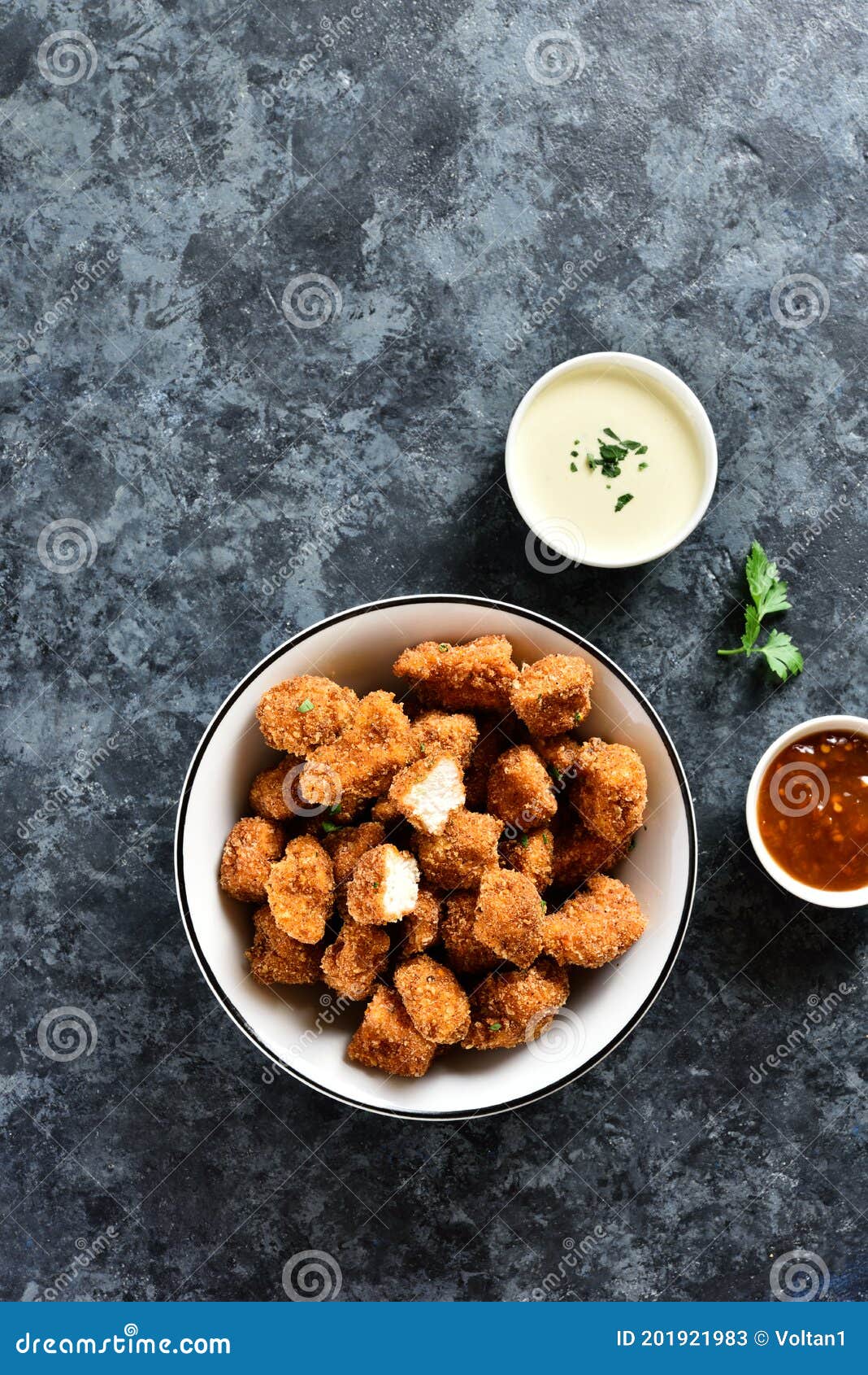 Crispy Fried Breaded Chicken Bites Stock Image Image Of Dinner Food