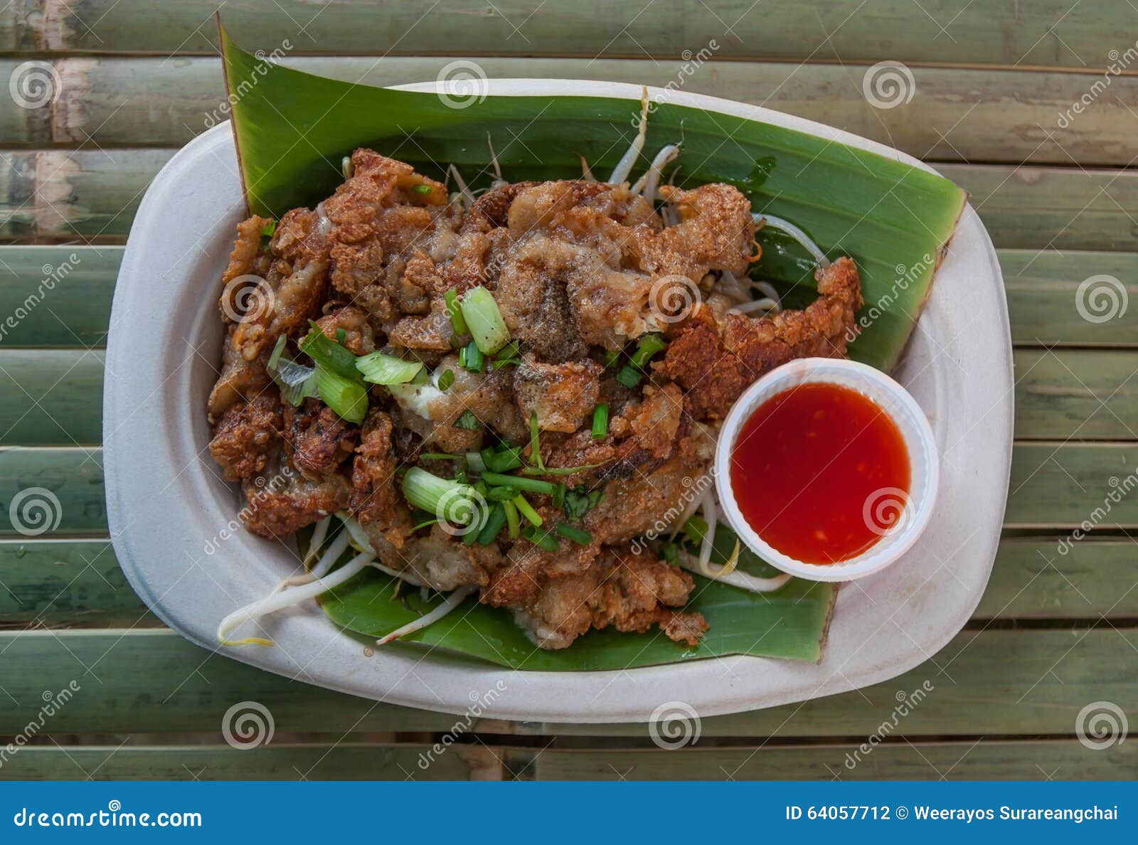 Crispy Fried Mussel with Egg. Stock Photo - Image of crispy, food: 64057712