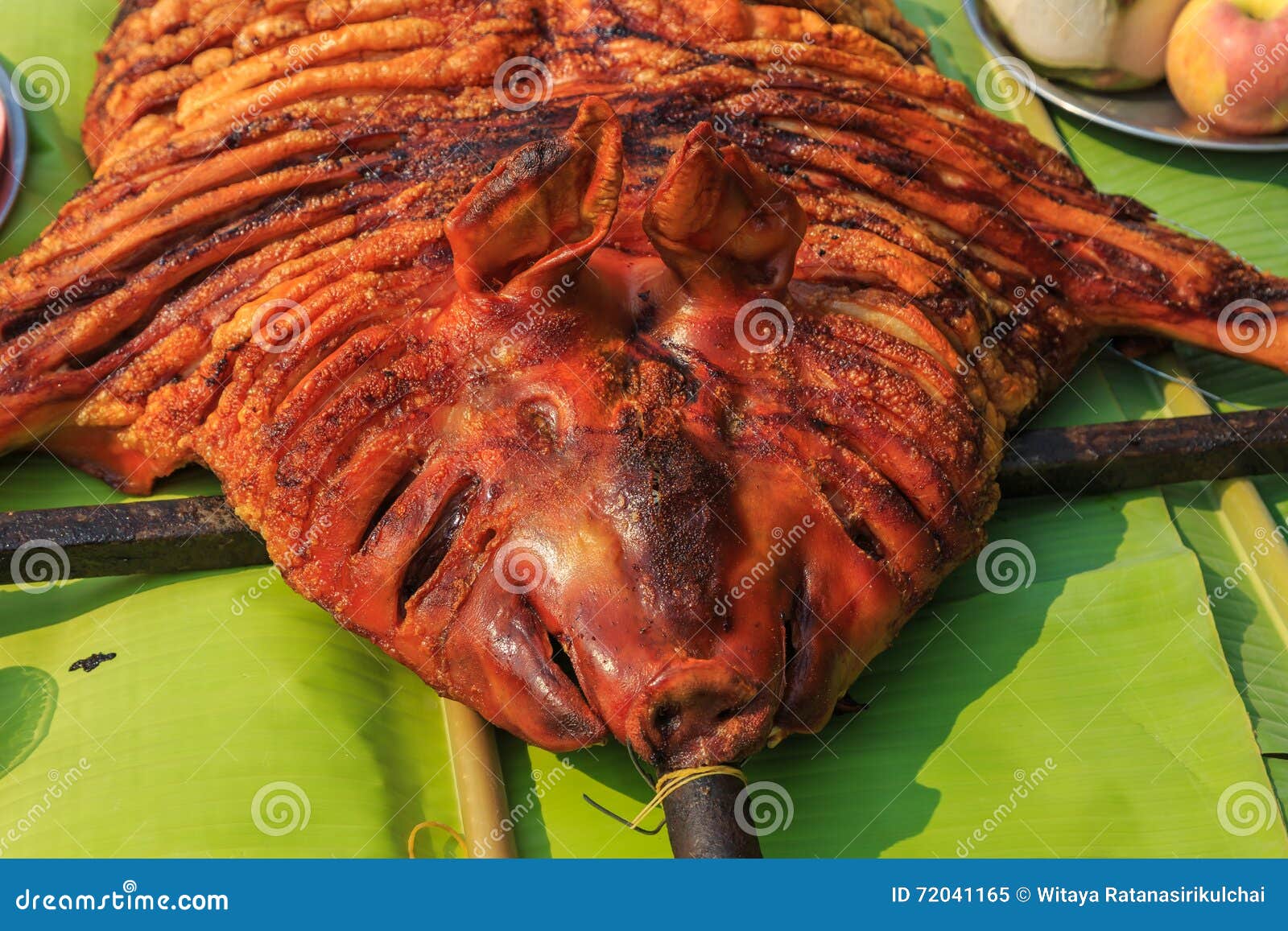 Crispy Grilled Suckling Pig Stock Image - Image of nutrition, broiling ...