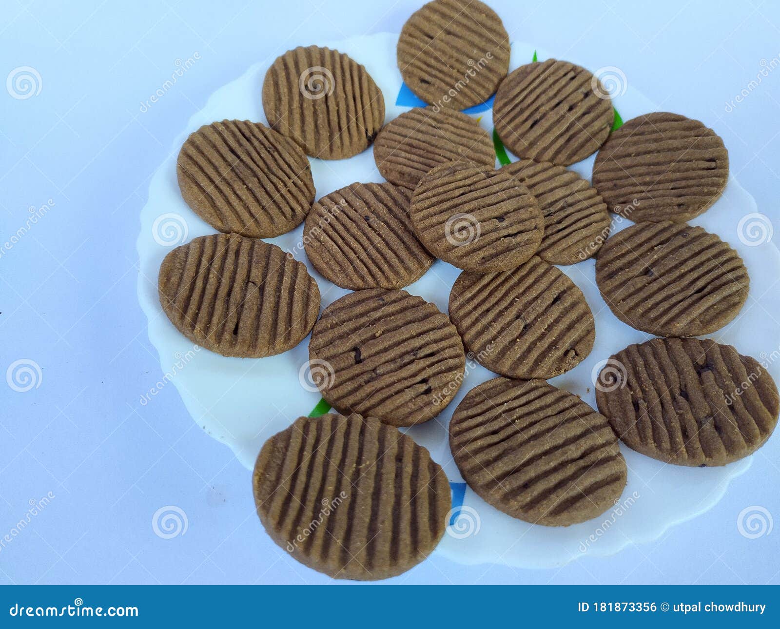 Crispy Round Biscuits on Plate. Stock Photo - Image of coffee, tasty ...