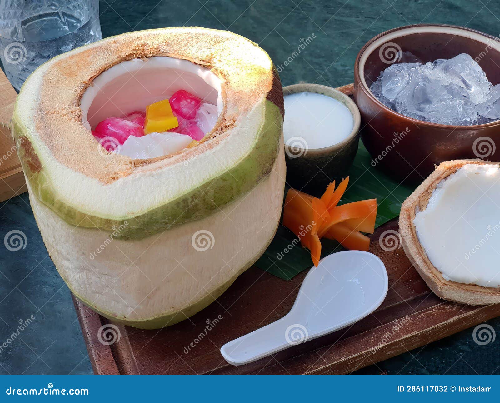 Crispy Ruby, Coconut Meat in Coconut Milk, Famous Thai Cold Dessert ...