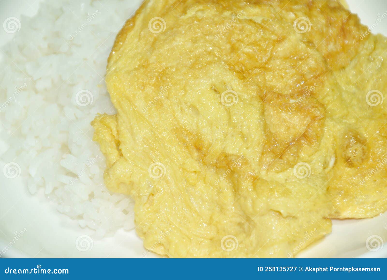 Crispy Thai Egg Omelet Topping on Plain Rice Stock Image - Image of ...