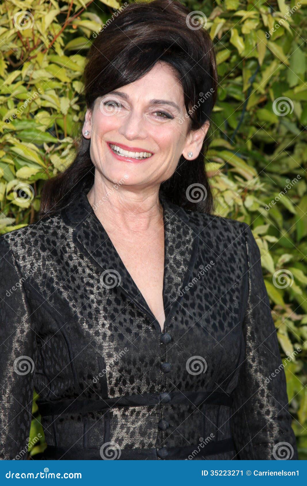 Cristine Rose foto editorial. Imagen de saturno, concesiones - 35223271