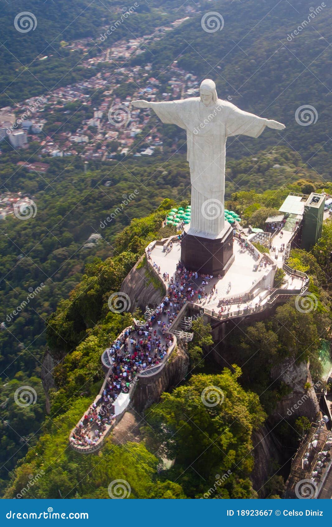 Cristo el redentor fotografía editorial. Imagen de canje - 18923667