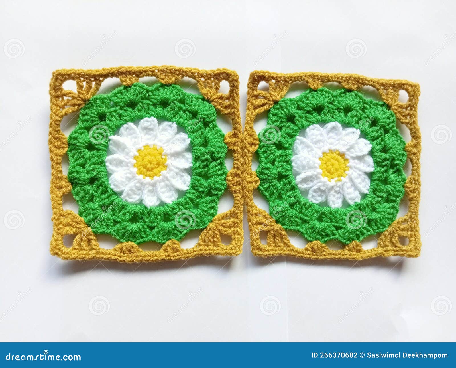 Crochet Granny Square Pattern Stock Photo - Image of crochet, circle ...