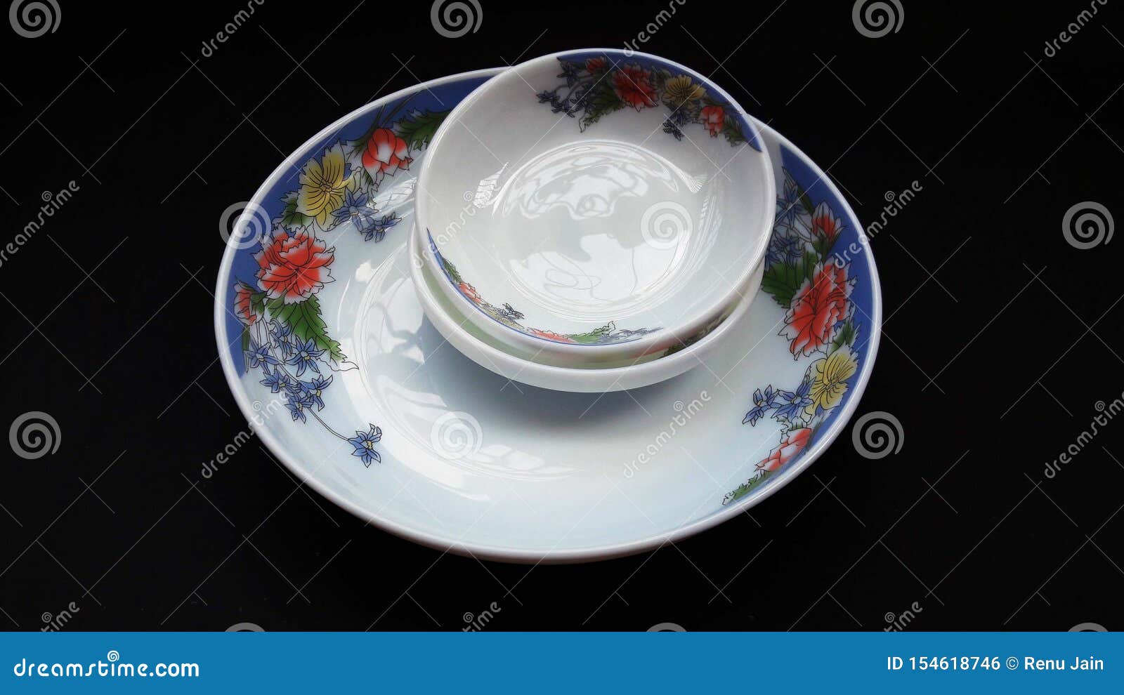 Image of crockery stock photo. Image of lifestyle, domestic - 154618746