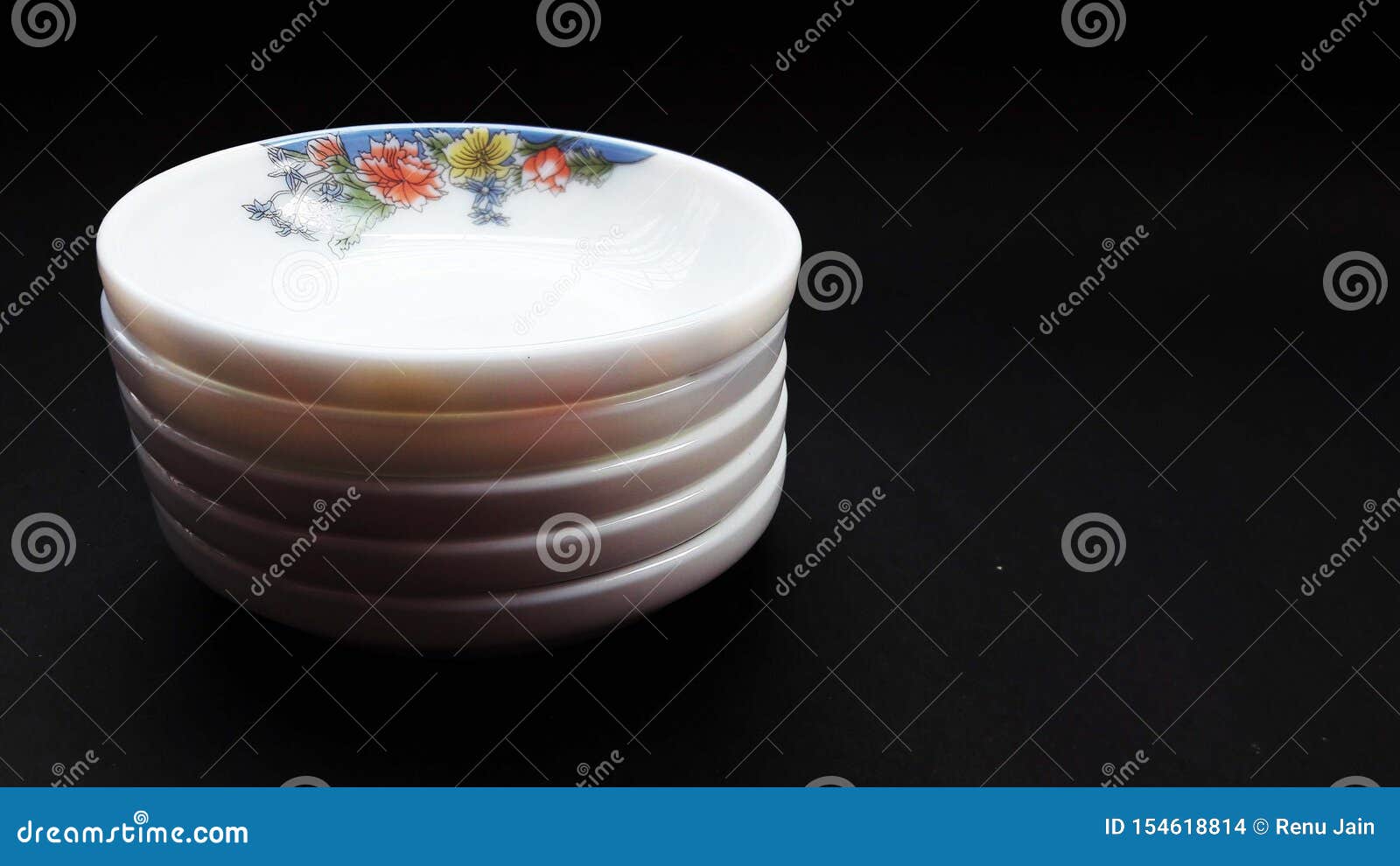 Image of crockery stock photo. Image of dishes, cutlery - 154618814