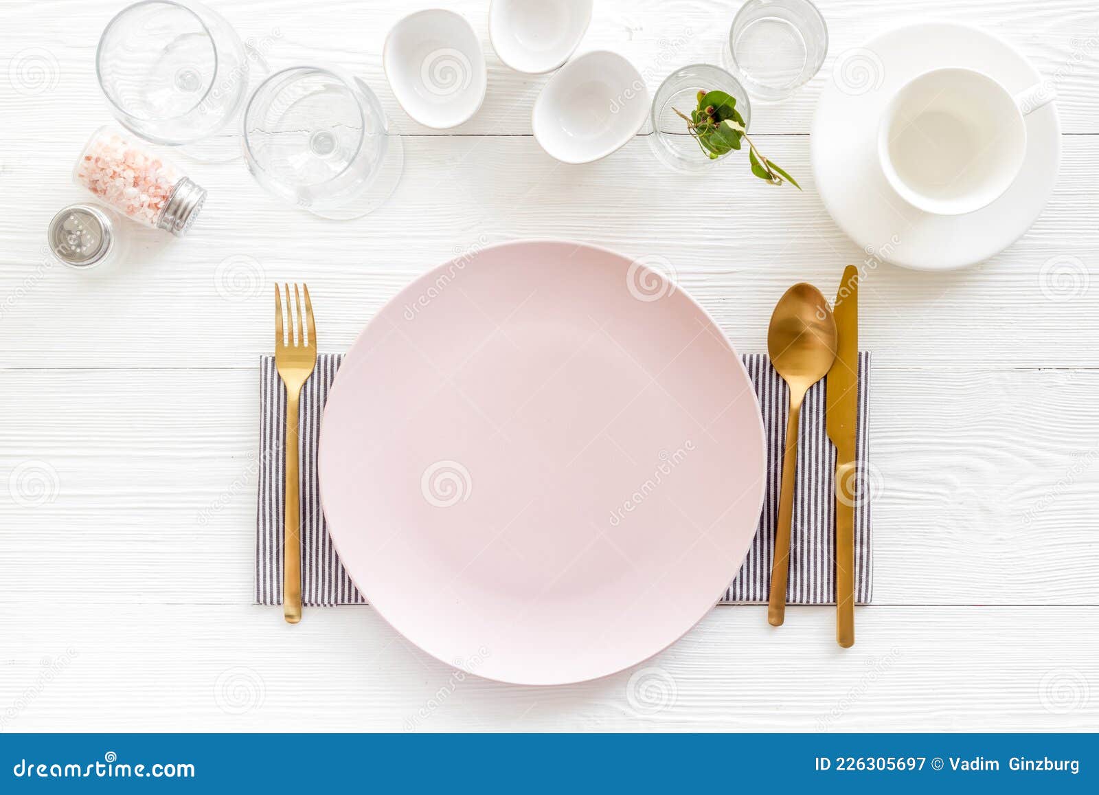 Crockery Set - Table Setting for Dinner with Dishes and Glasses Stock ...