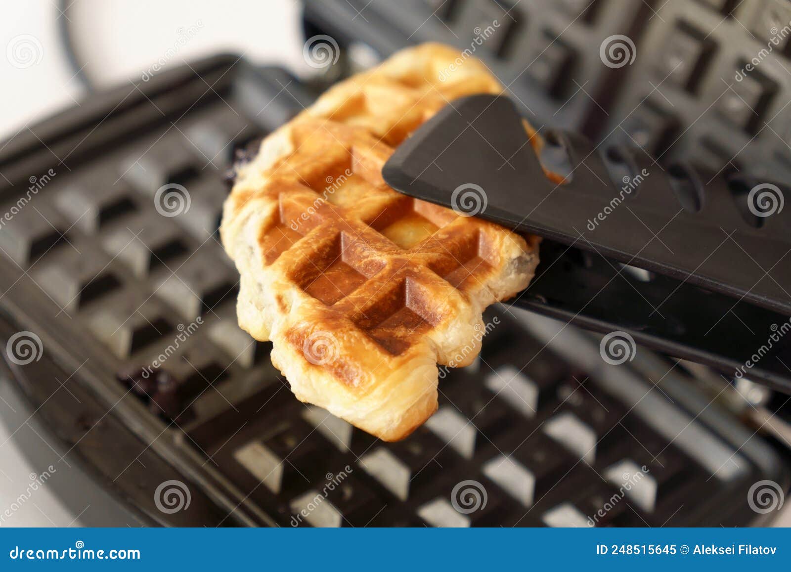 Croffle Croissant and Waffle. Soft and Layered Croissant Dough is ...