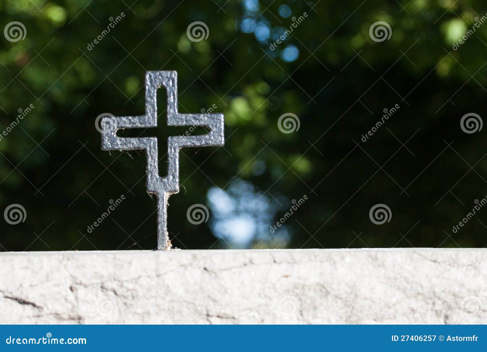 Croix Allemande Noire De Guerre Image stock - Image du europe, vert ...