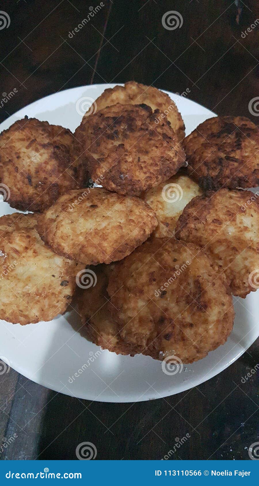 Croketas stock foto. Image of snacks, voedsel, snack - 113110566