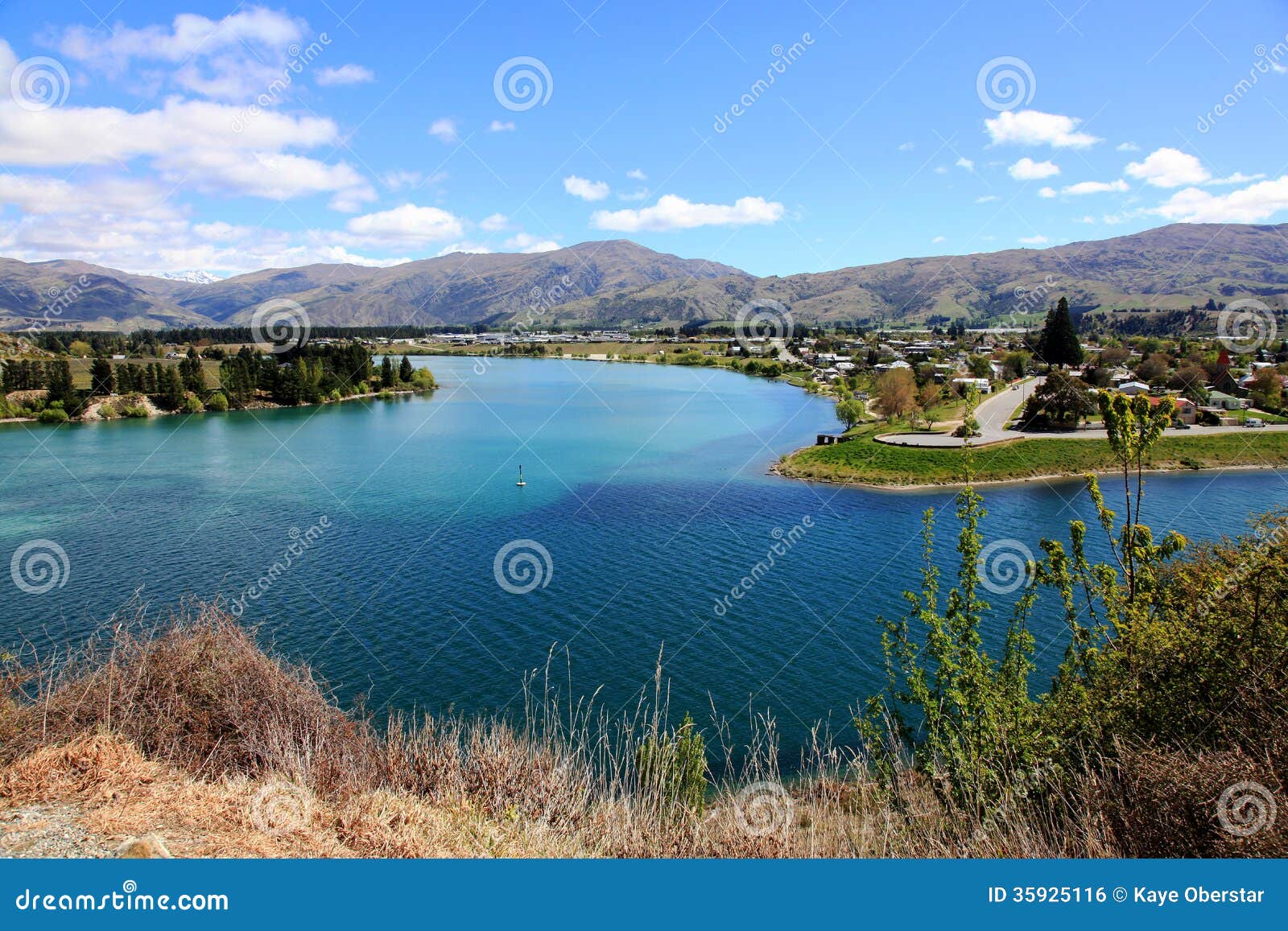 Cromwell city view stock photo. Image of water, teal - 35925116