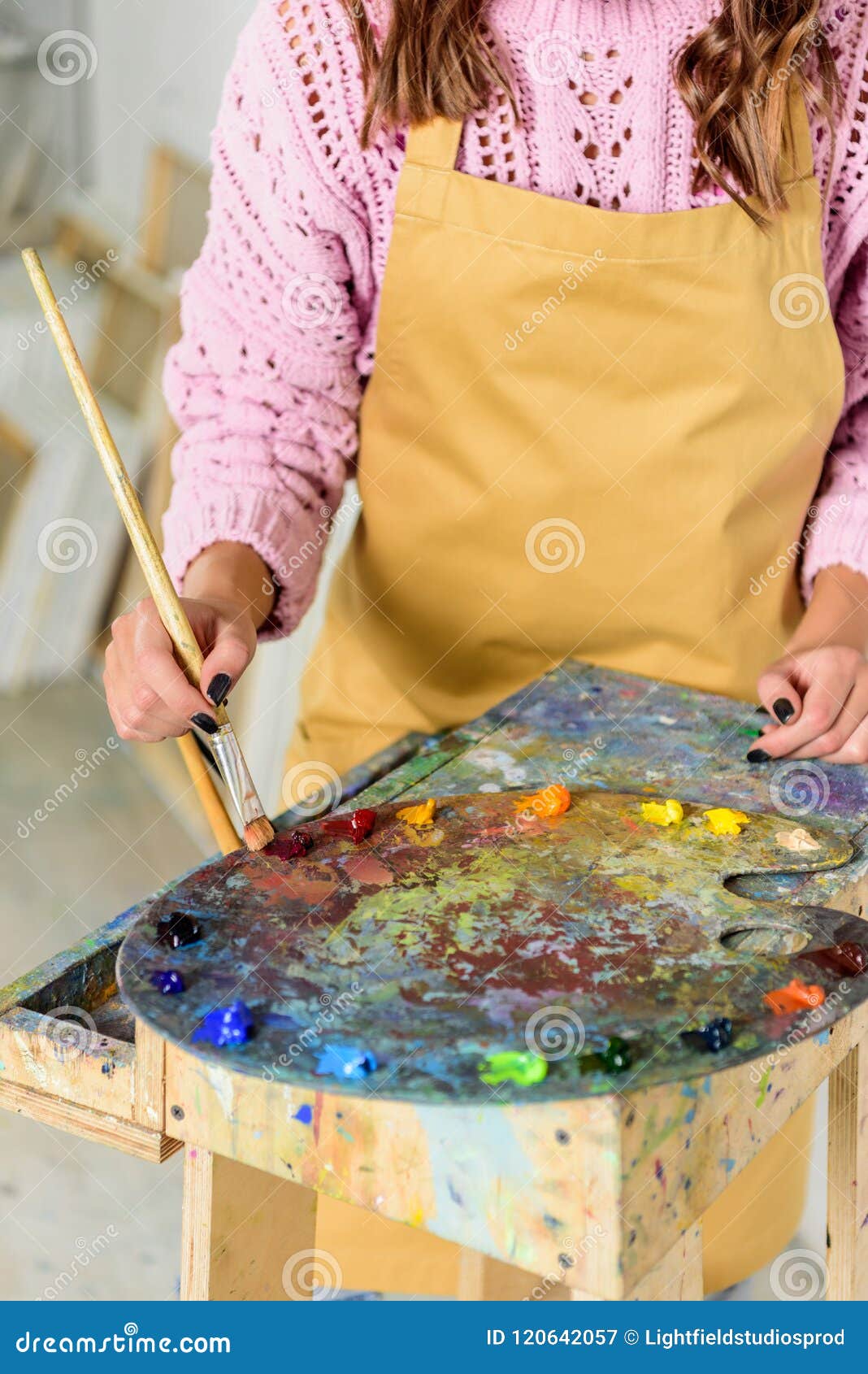 Cropped Image of Painter Applying Paints on Palette Stock Image - Image ...
