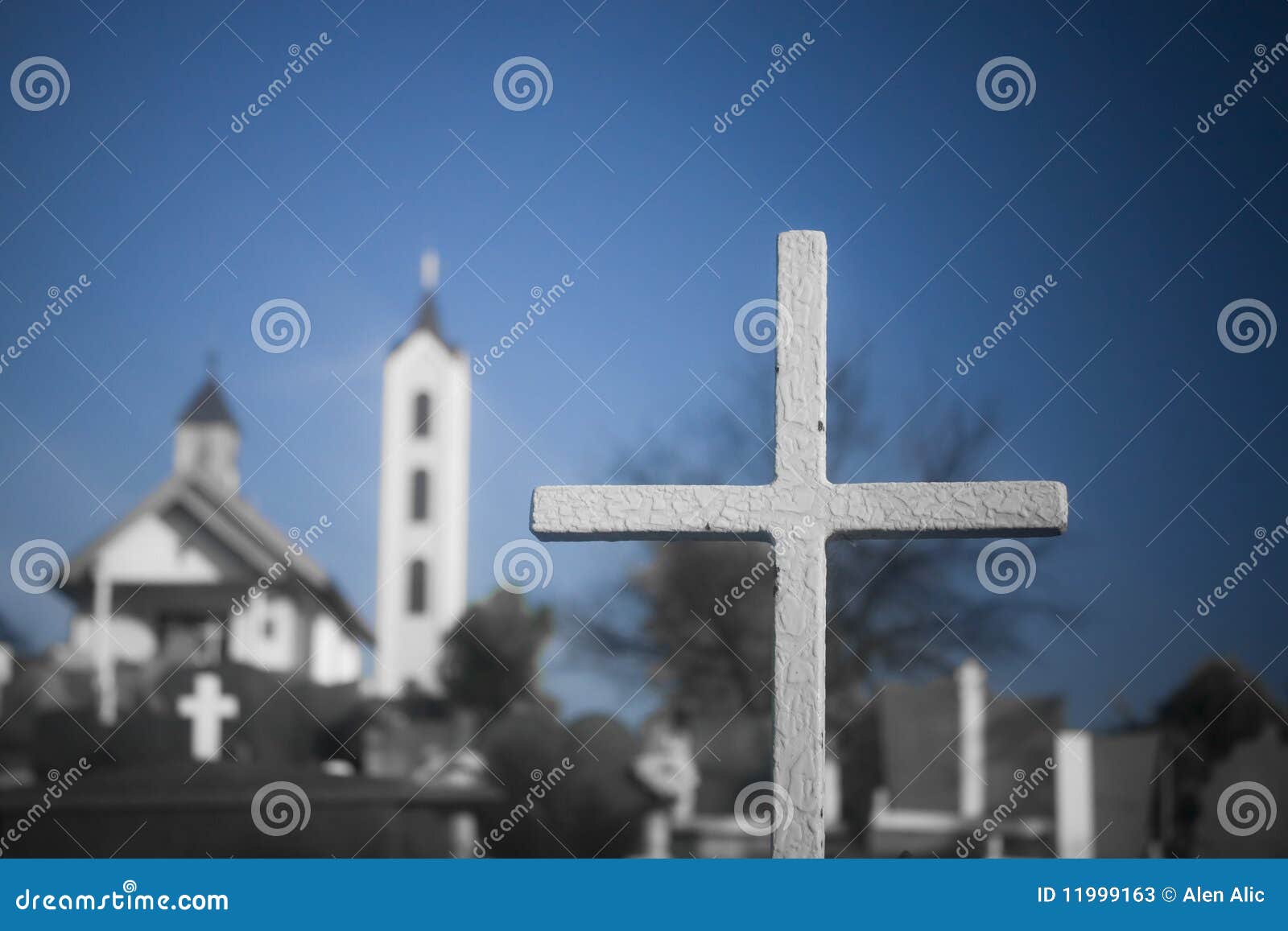 Cross at a Country Side Graveyard Stock Image - Image of people, dead ...