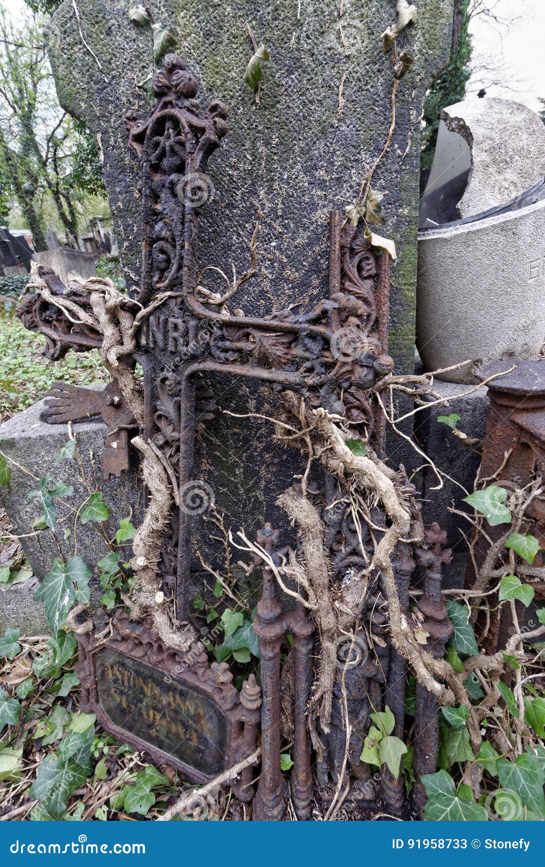 Cross on the damaged wall stock image. Image of center - 91958733