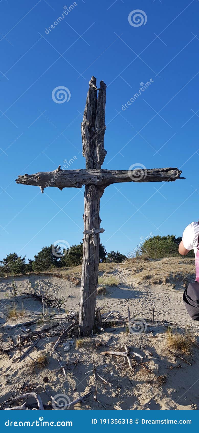 Cross at the dead sand stock photo. Image of tree, tourism - 191356318