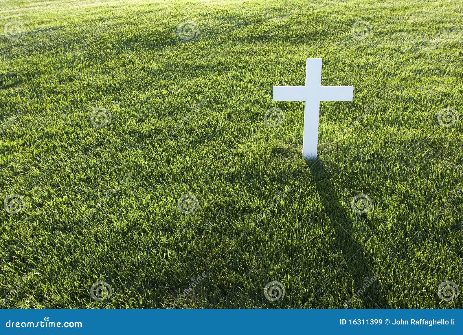 Cross on grass stock image. Image of arlington, outdoor - 16311399
