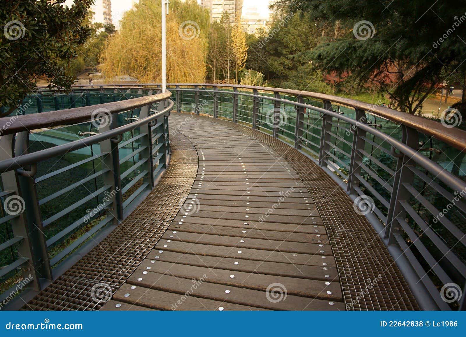 Cross-over bridge stock photo. Image of architecture - 22642838