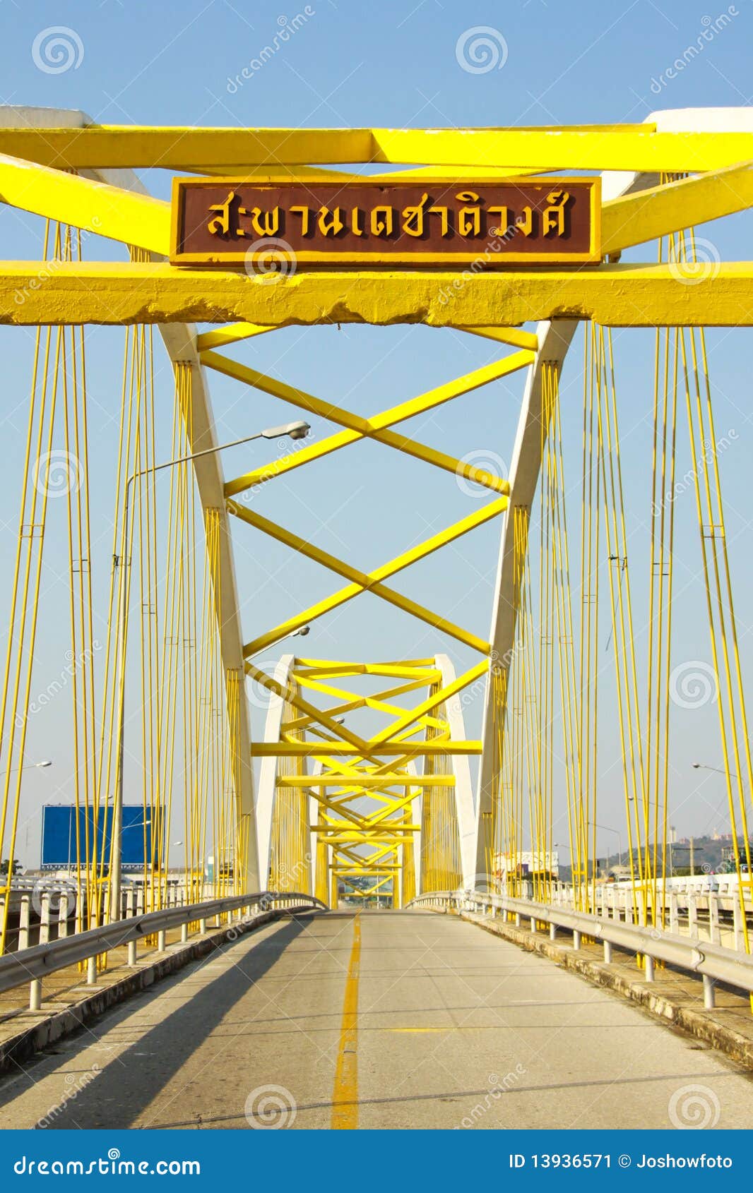 Cross river Bridge stock image. Image of transport, historic - 13936571
