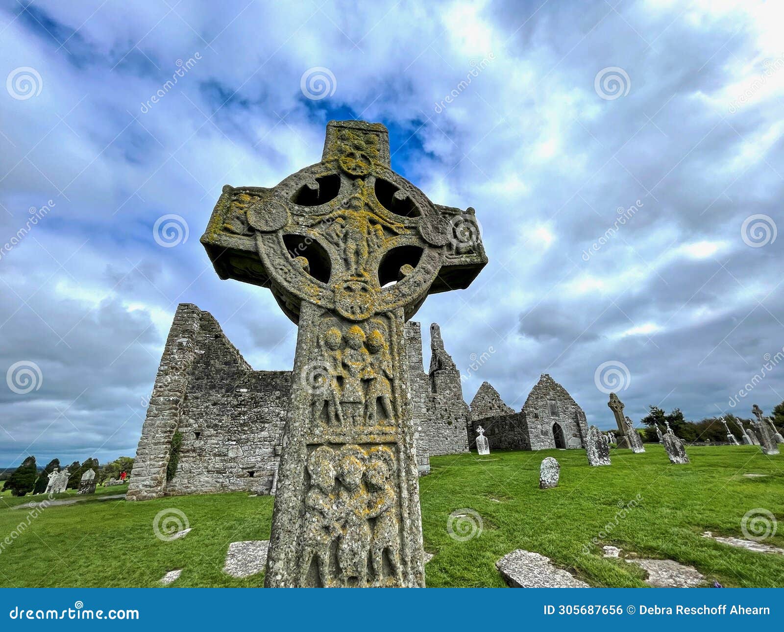 The Cross of the Scriptures, Clonmacnoise, Co. Offaly Stock Photo ...