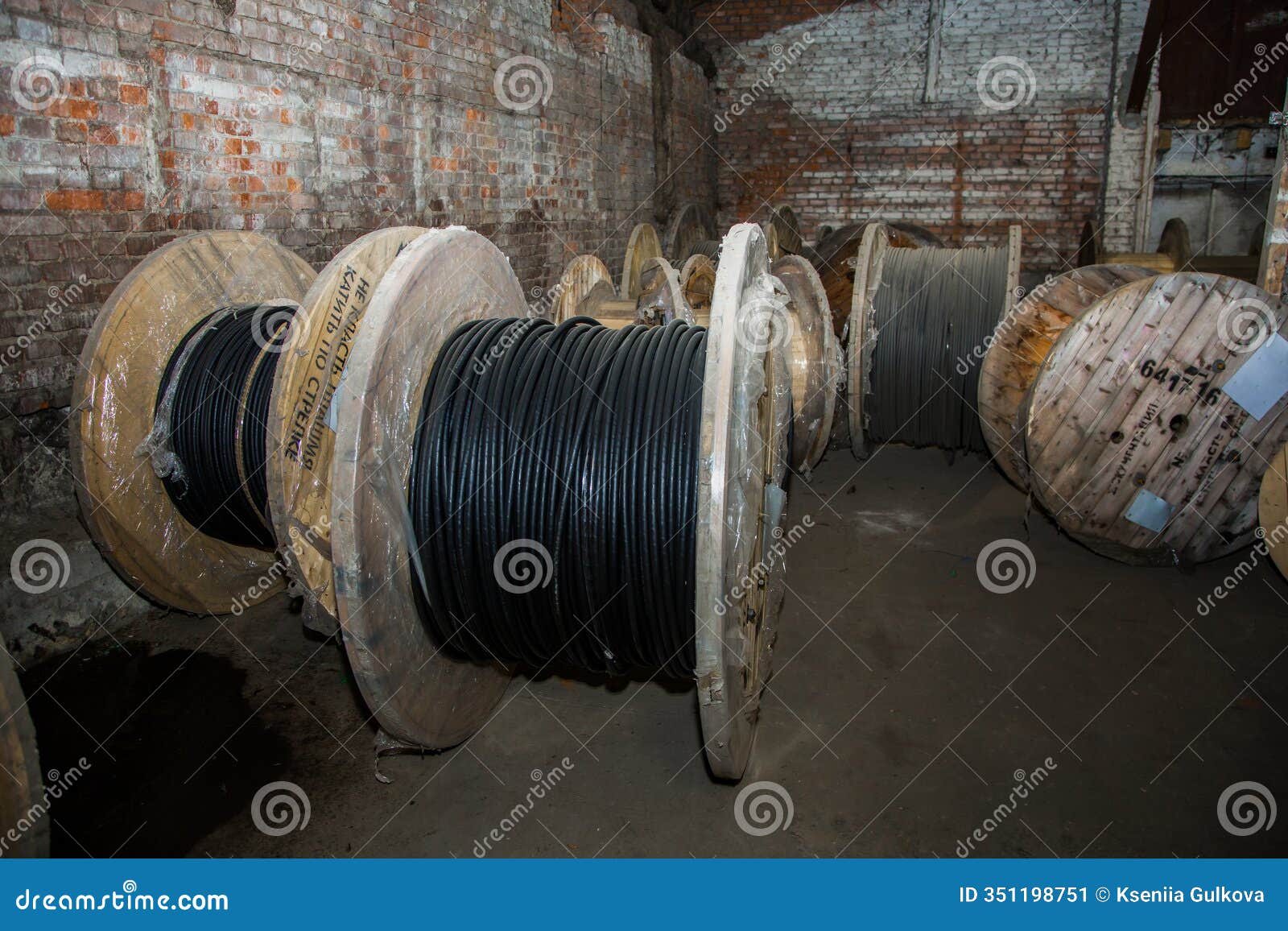 High Voltage Motor Starter With Red And Green Switches Editorial Image ...