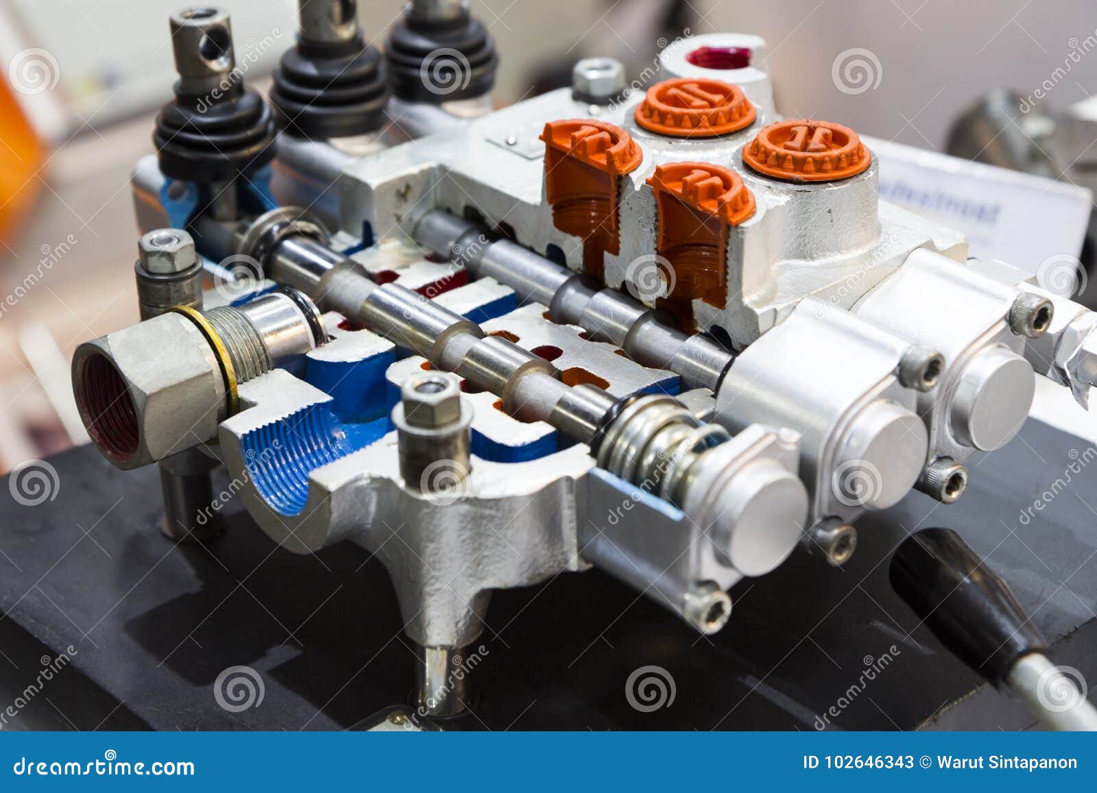 Hydraulic Control Valve Unit Stock Image - Image of driving, fitting ...
