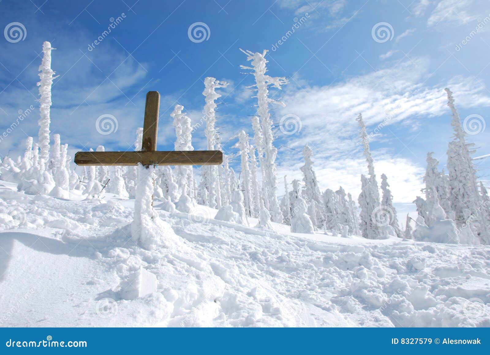 Cross in the Snowy Mountains Stock Image - Image of scene, countryside ...