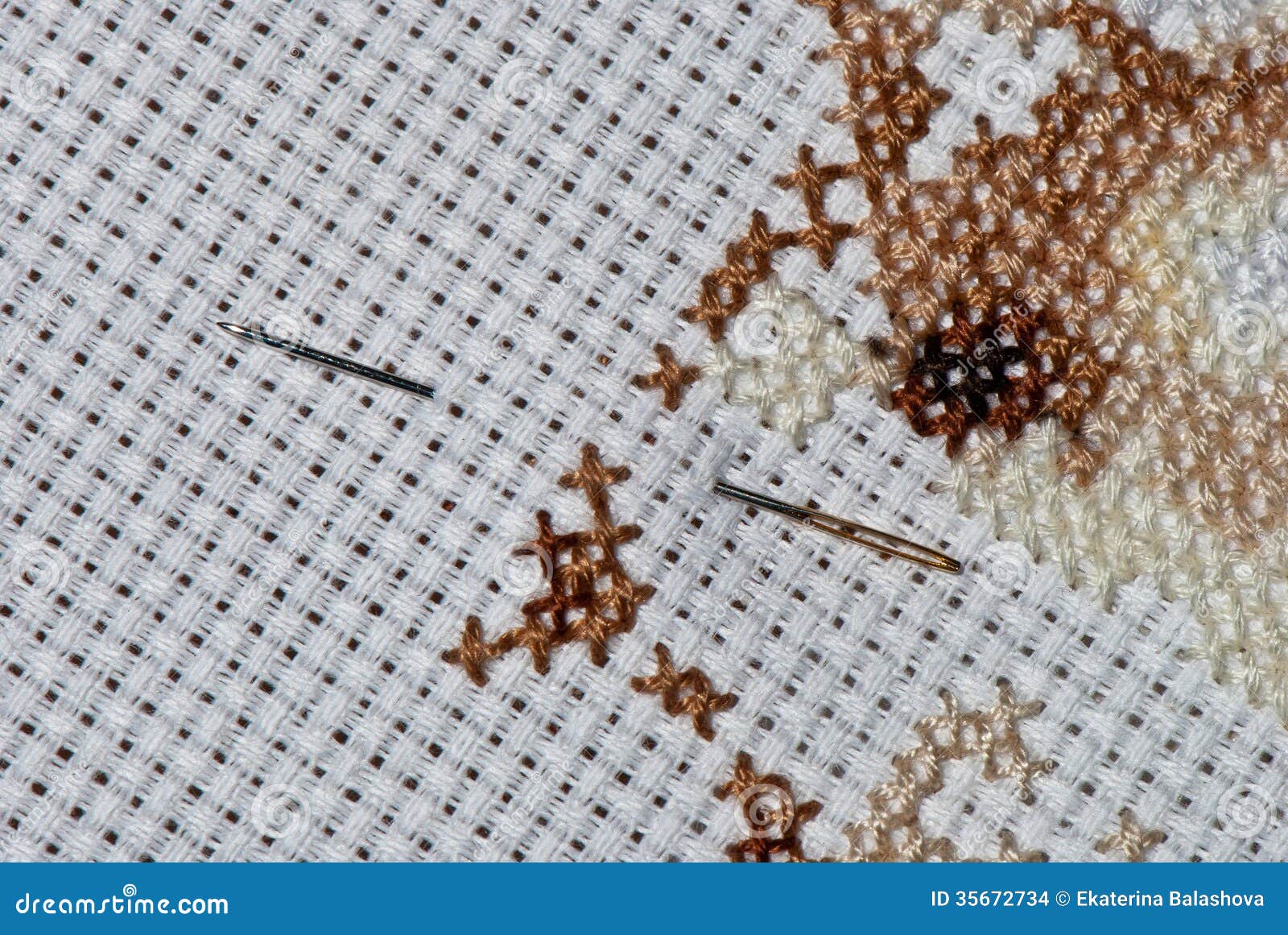 Cross Stitch Stock Photography | CartoonDealer.com #82999136