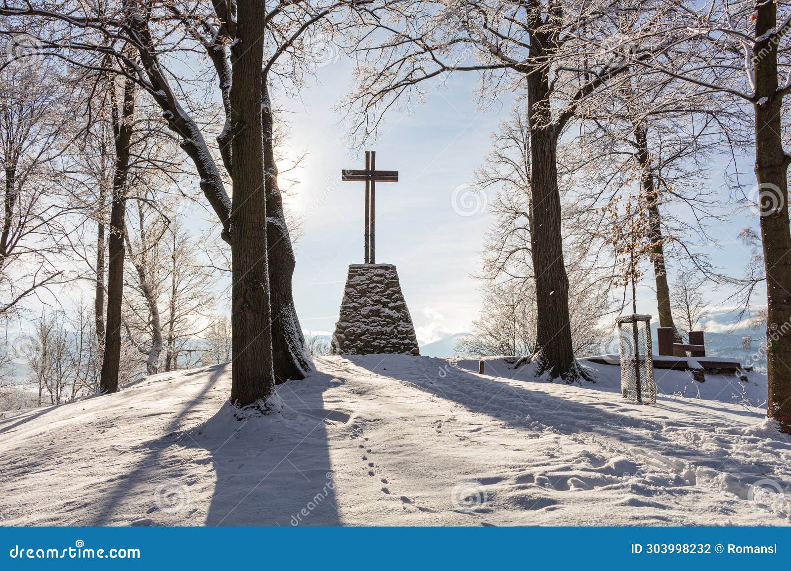Cross in the Winter Forest. Christian Cross in the Snowy Forest Stock ...