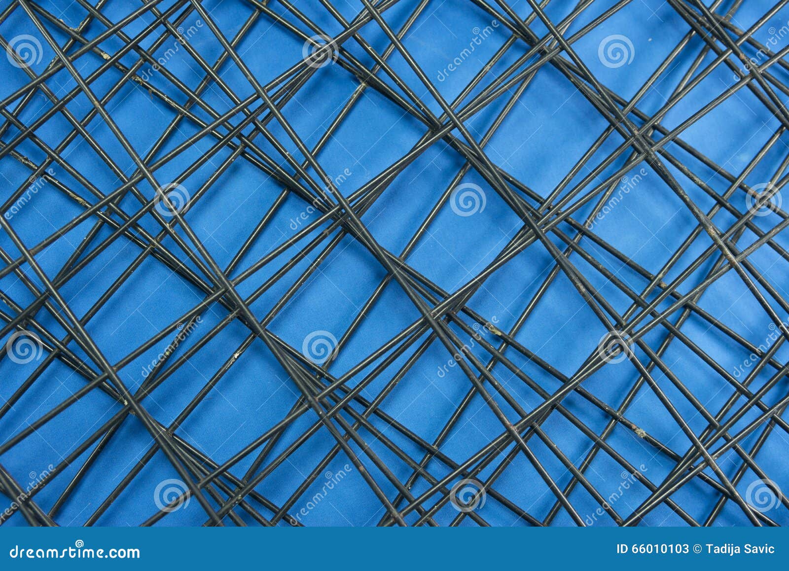 Cross wire net stock image. Image of chain, link, pattern - 66010103