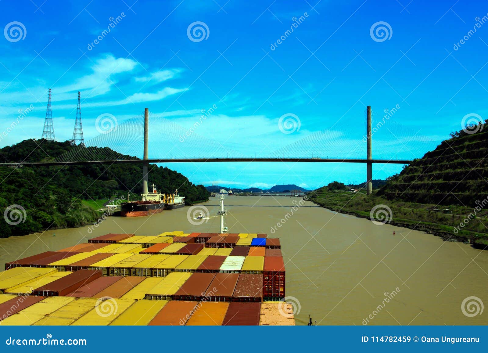 Crossing the Panama Canal, Culebra Cut Editorial Stock Image - Image of ...