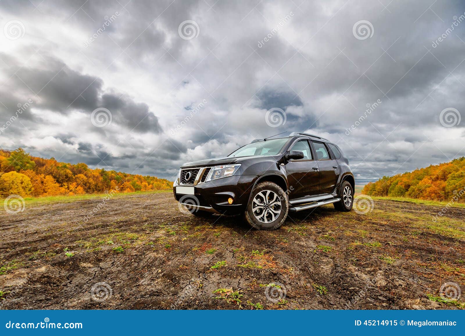Crossover in Autumn Landscape Stock Image - Image of forest, adventure ...