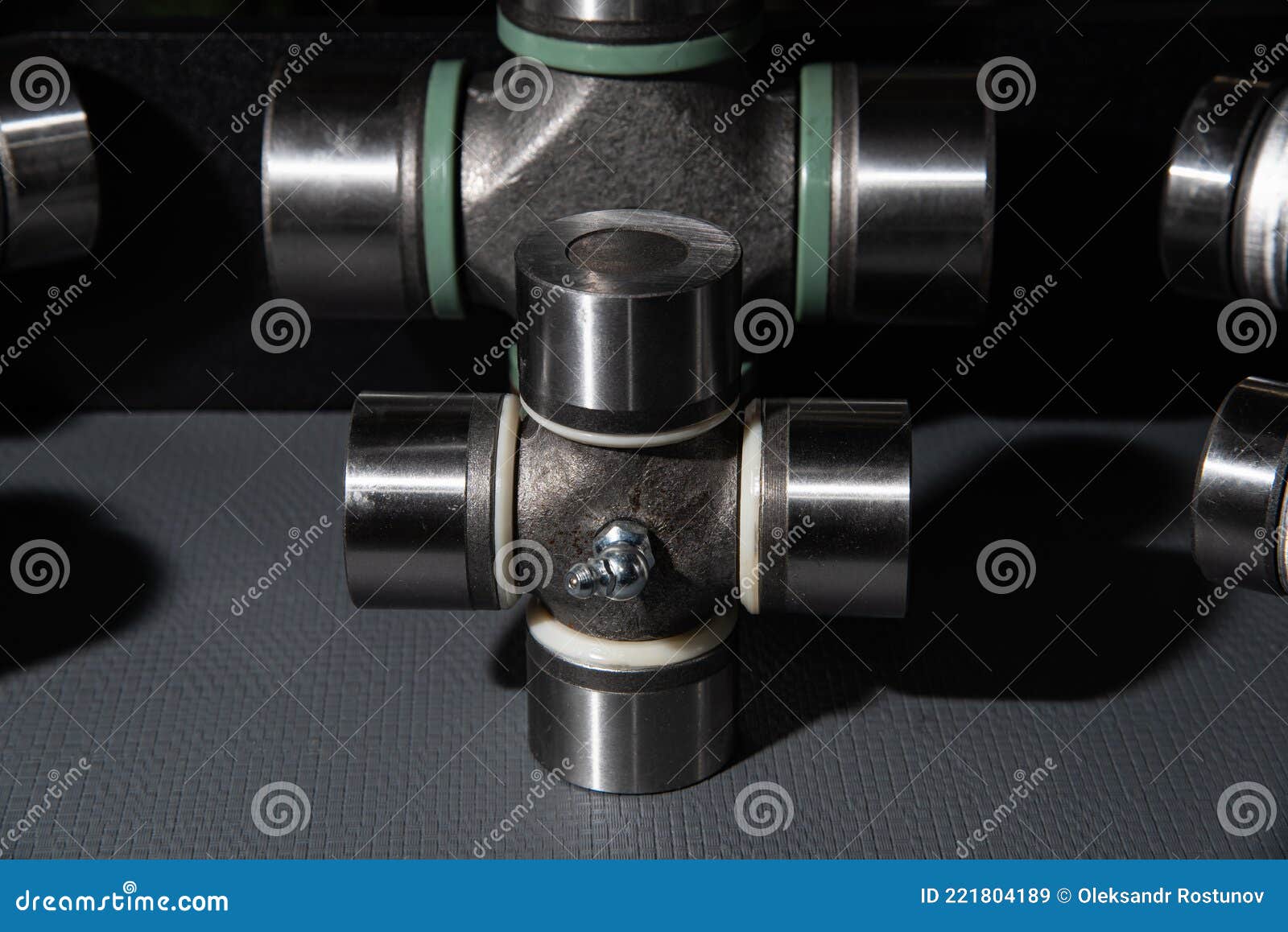Crosspiece of the Joint of Unequal Speeds of the Universal Joint ...