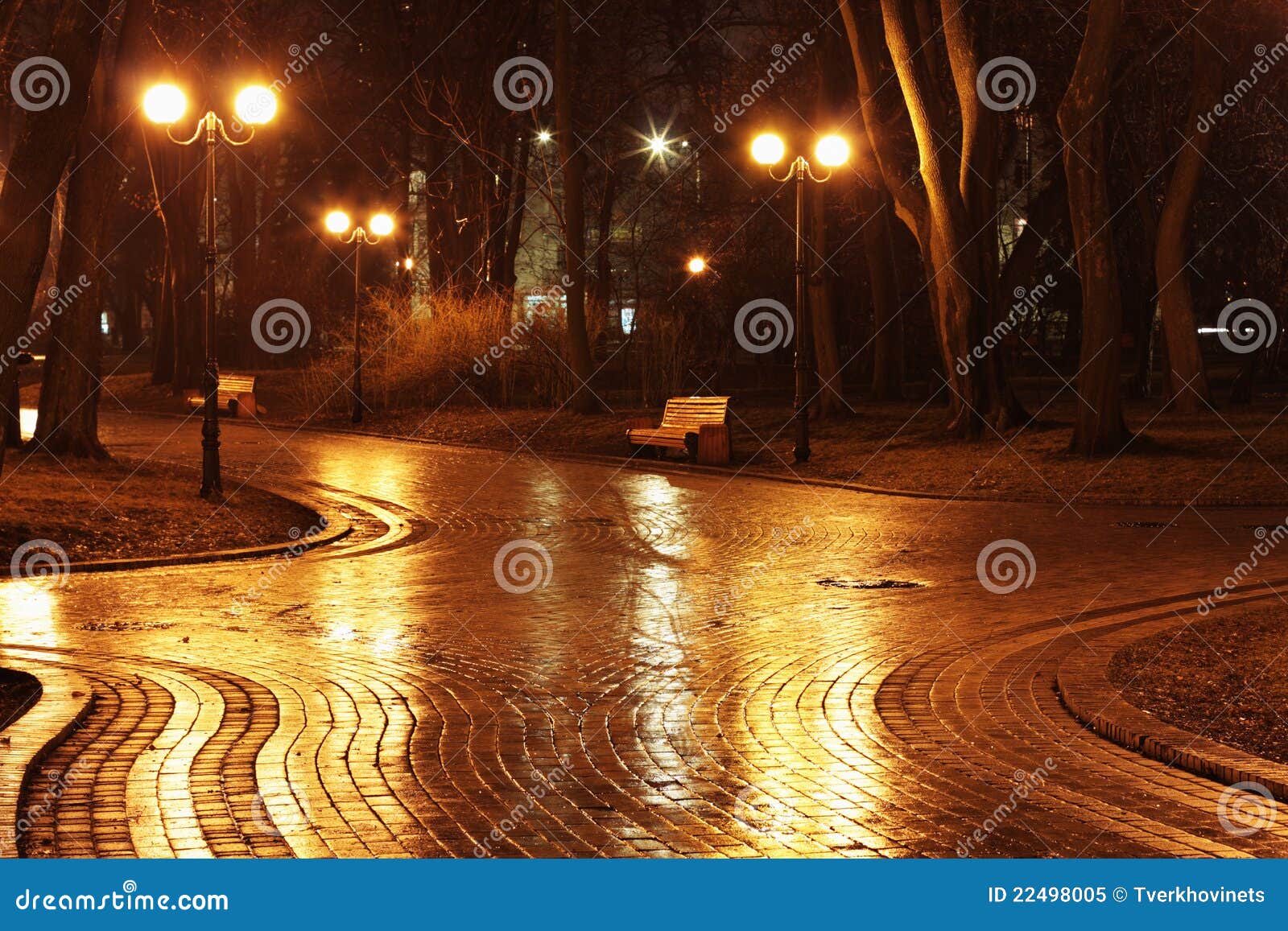 Crossroads in Mariinsky Park Stock Image - Image of kyiv, mariinsky ...