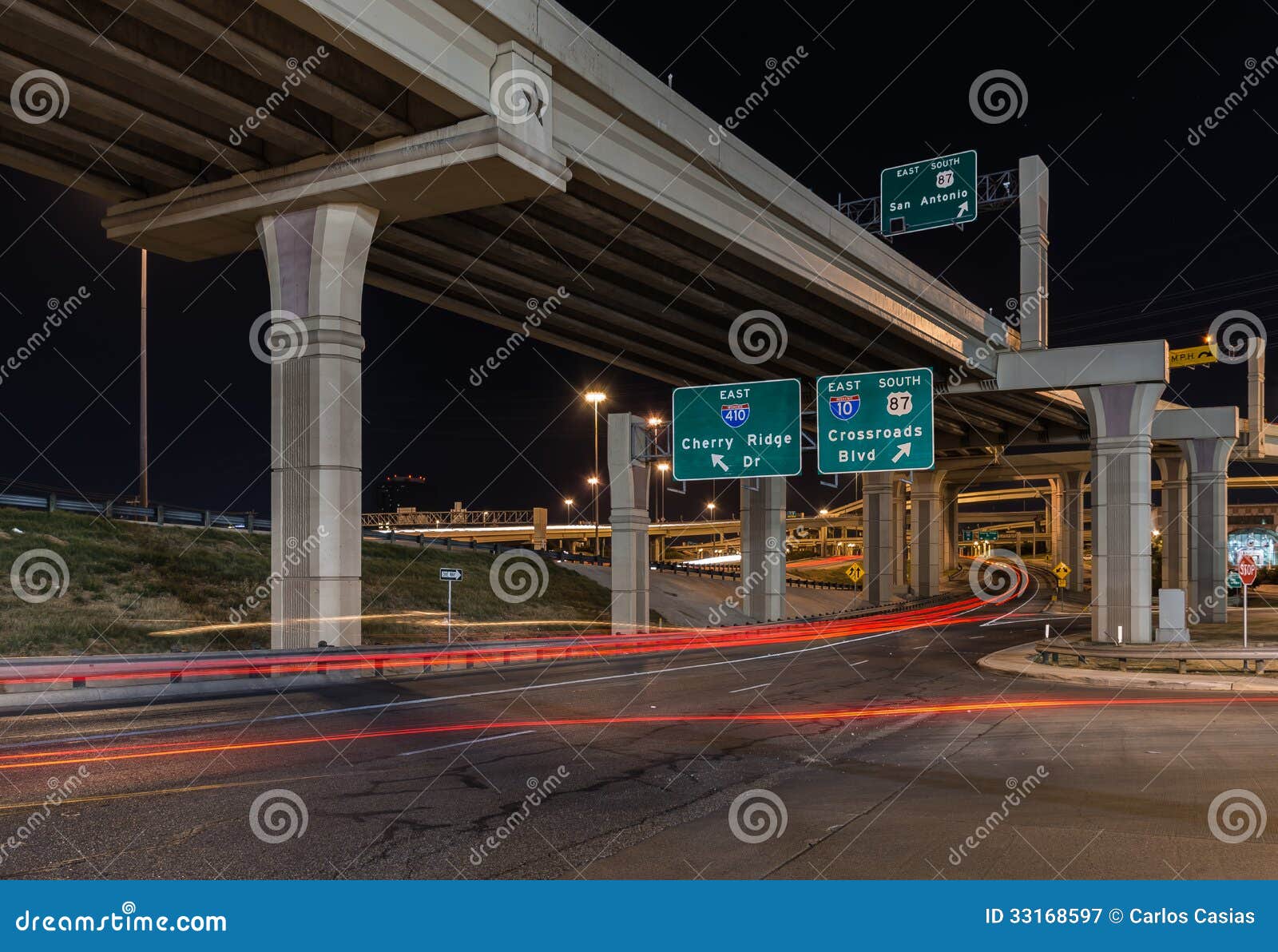 Crossroads at Night stock image. Image of night, nikond5200 - 33168597