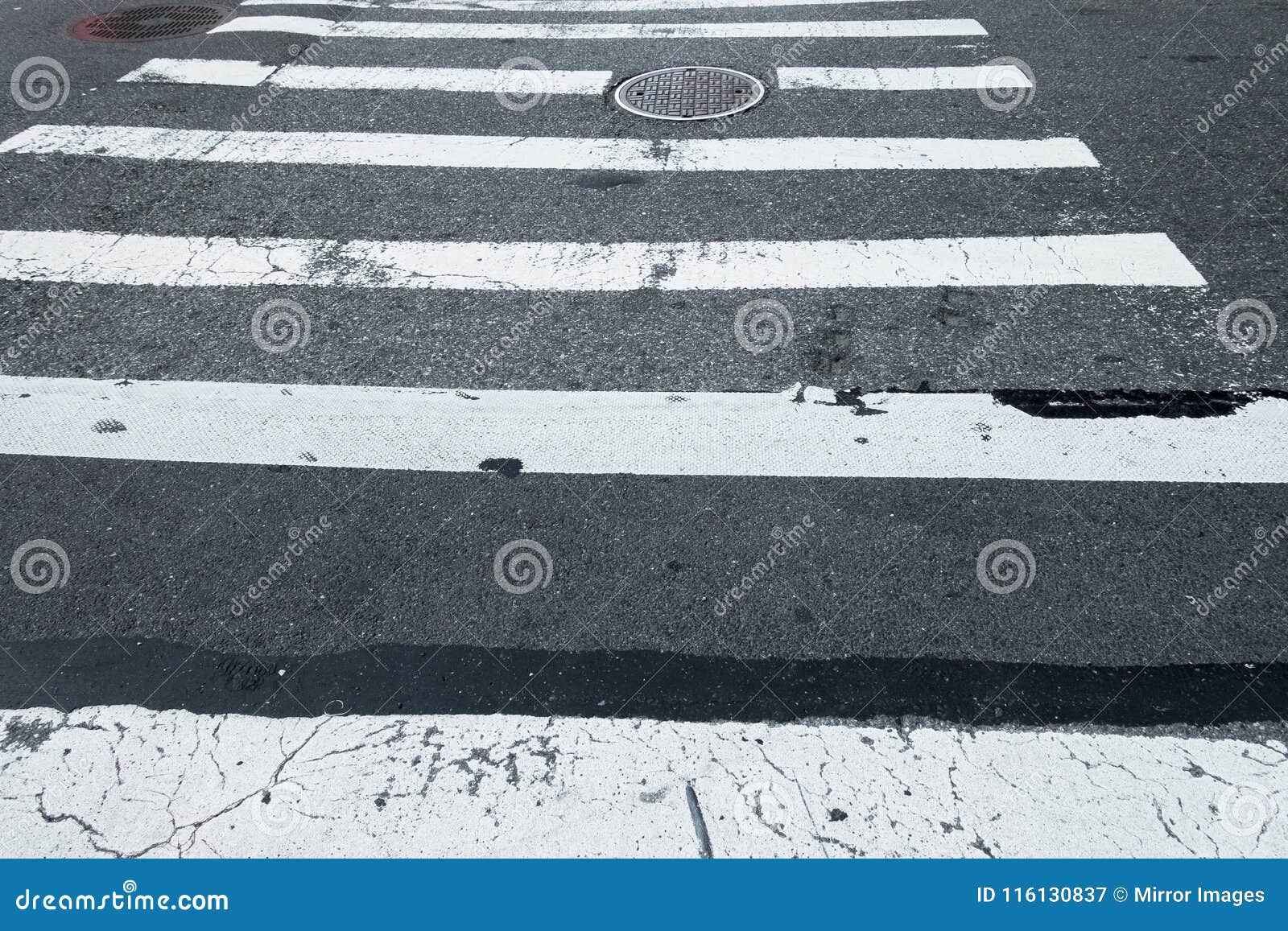 Tarmac, and White Street Marks Stock Image - Image of texture, street ...