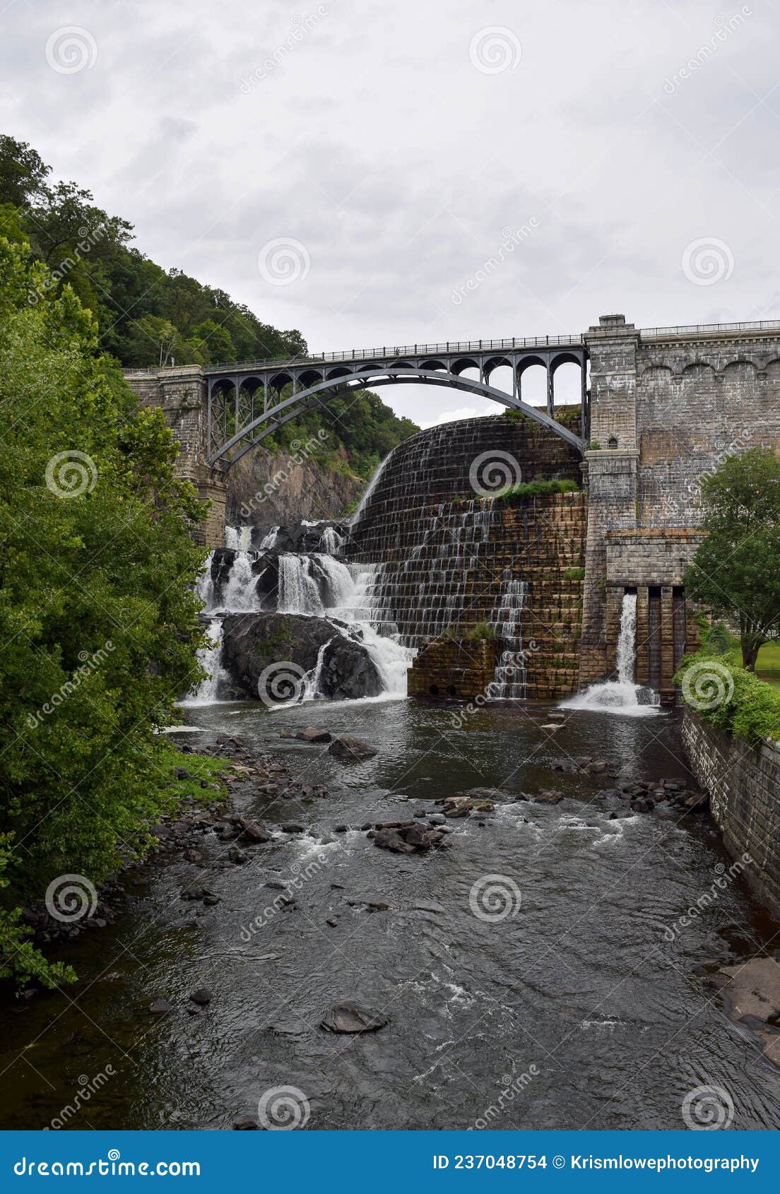 Croton Gorge Park stock photo. Image of waterfall, gorge - 237048754