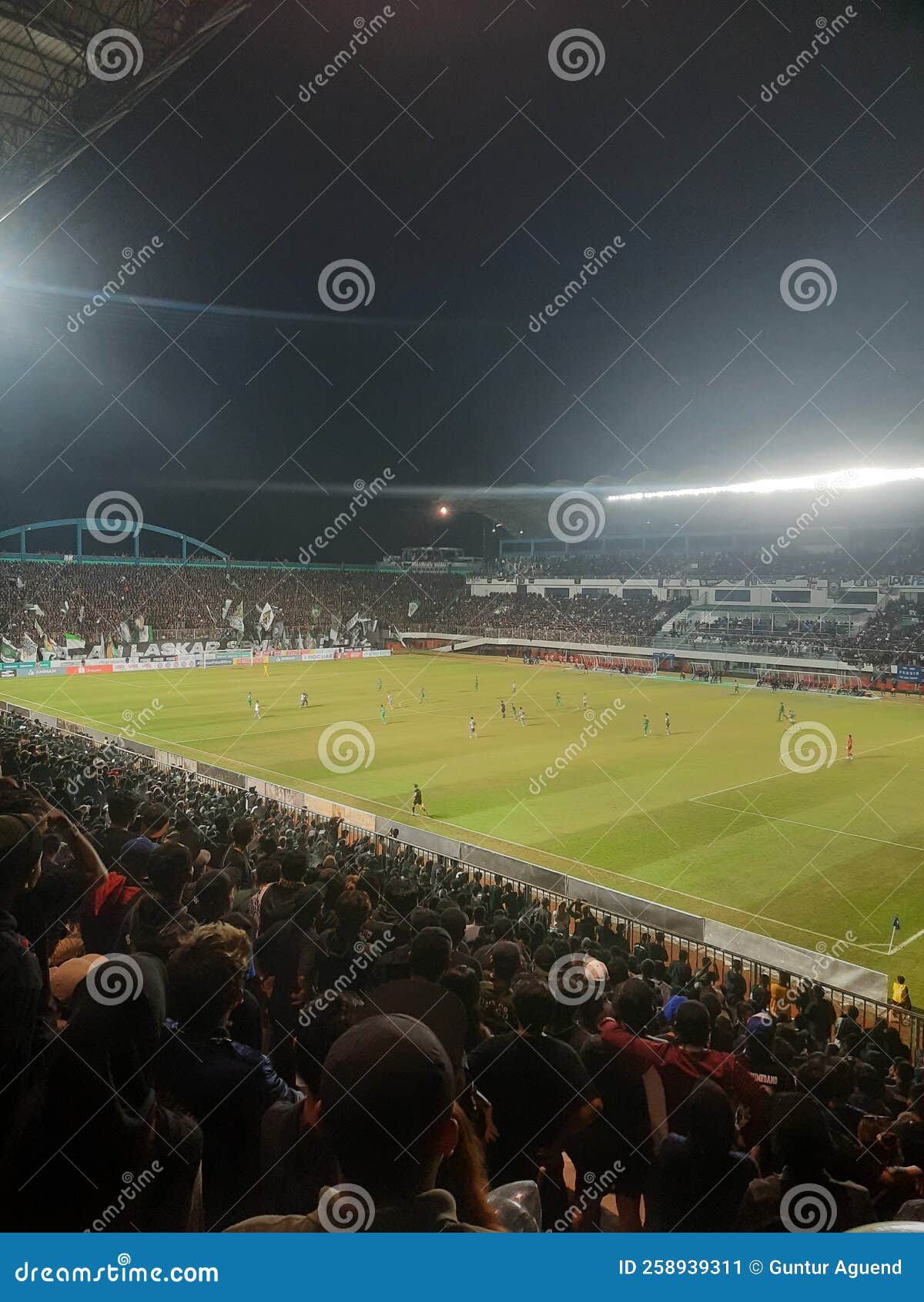 The Crowd Inside the Maguwoharjo Stadium, Yogyakarta Editorial Photo ...