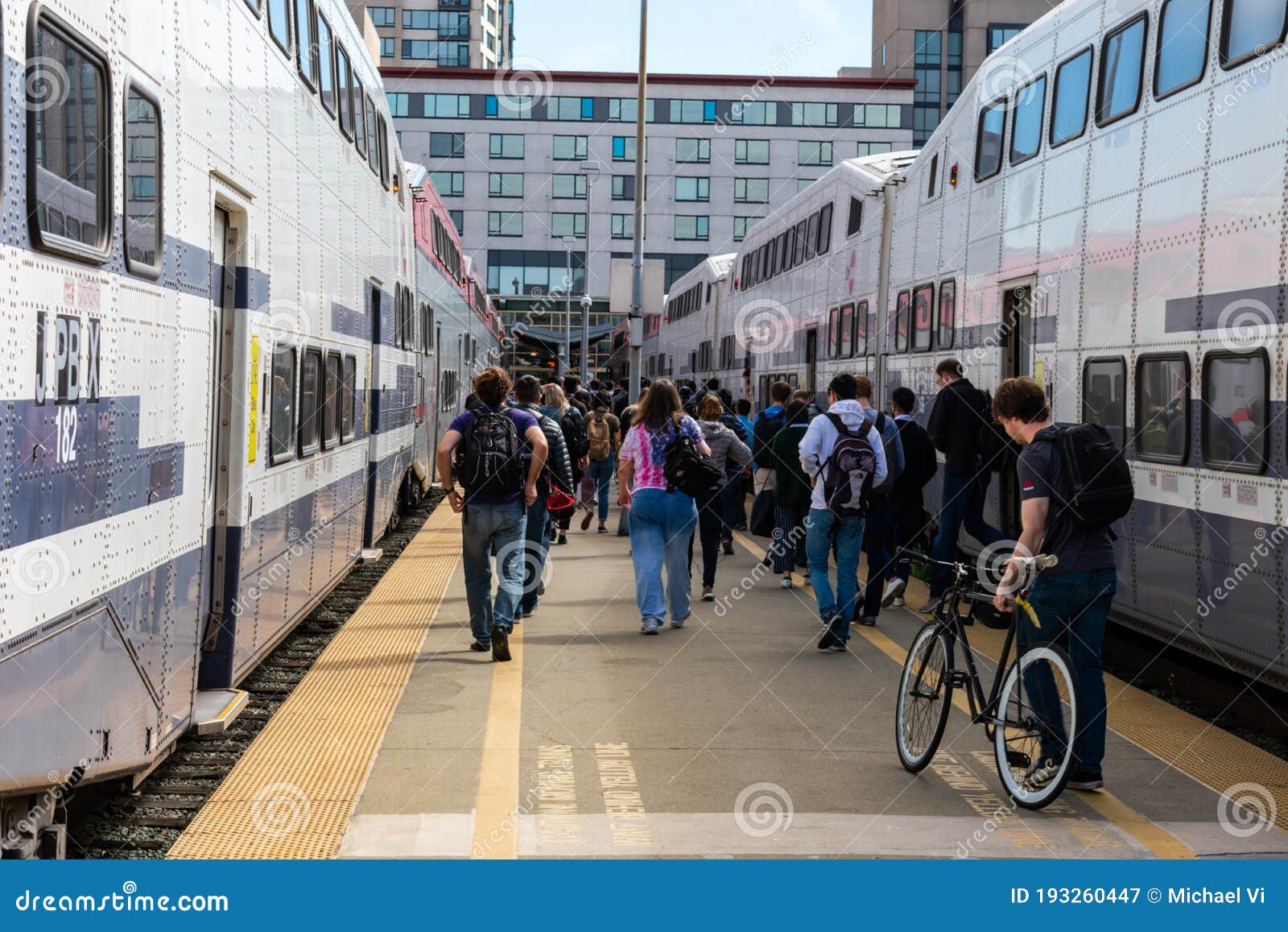 Crowd of Passengers Walking on Outdoor Train Platform Editorial ...
