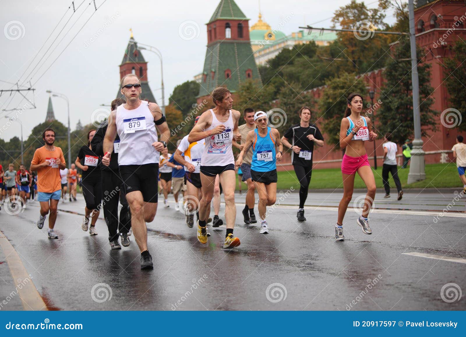 Crowd People Run on Kremlin Embankment Editorial Photography - Image of ...